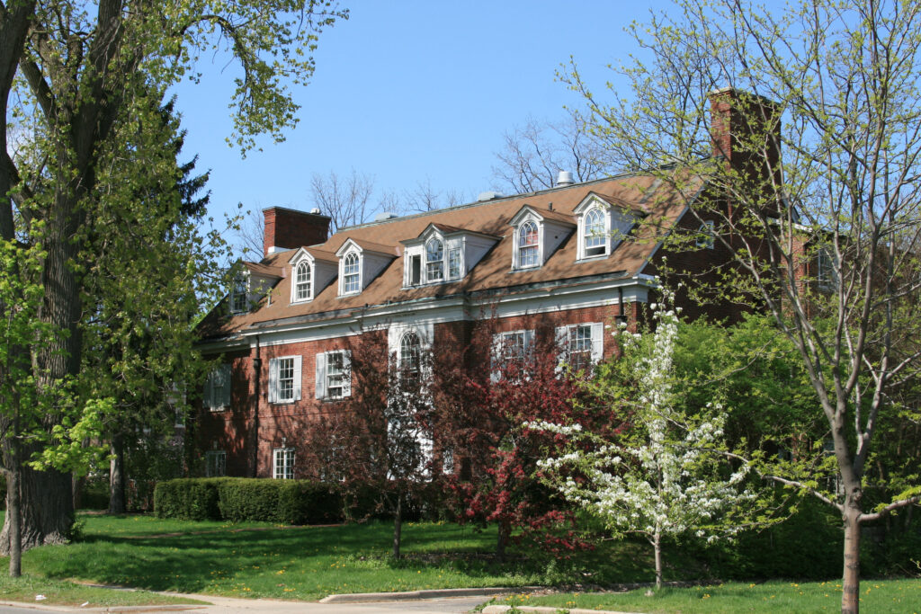 4 Things to Know About Rushing in College | BestColleges