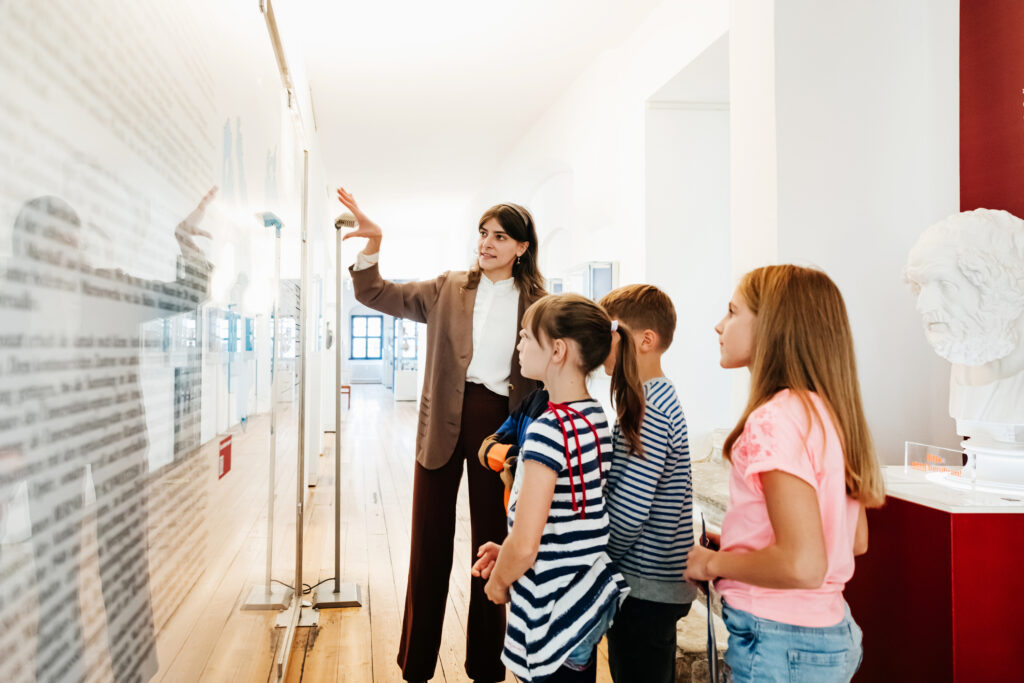 Best Online Master's in History Programs | BestColleges