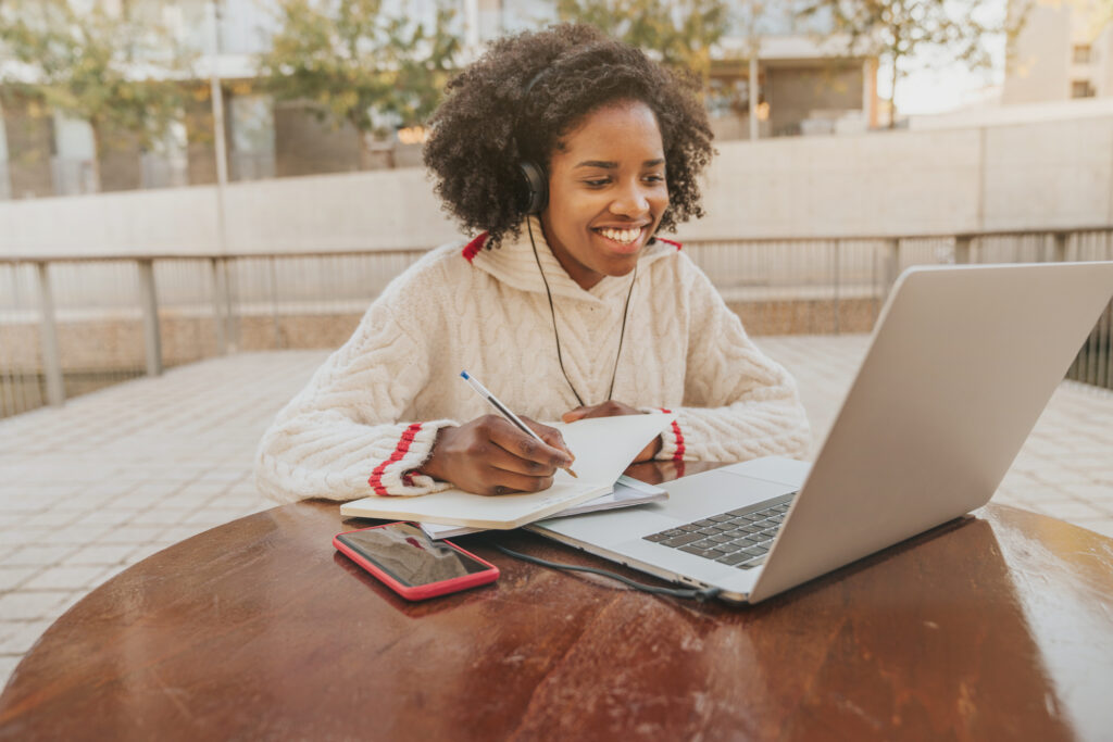 A Complete Overview of College Enrollment Deposits | BestColleges